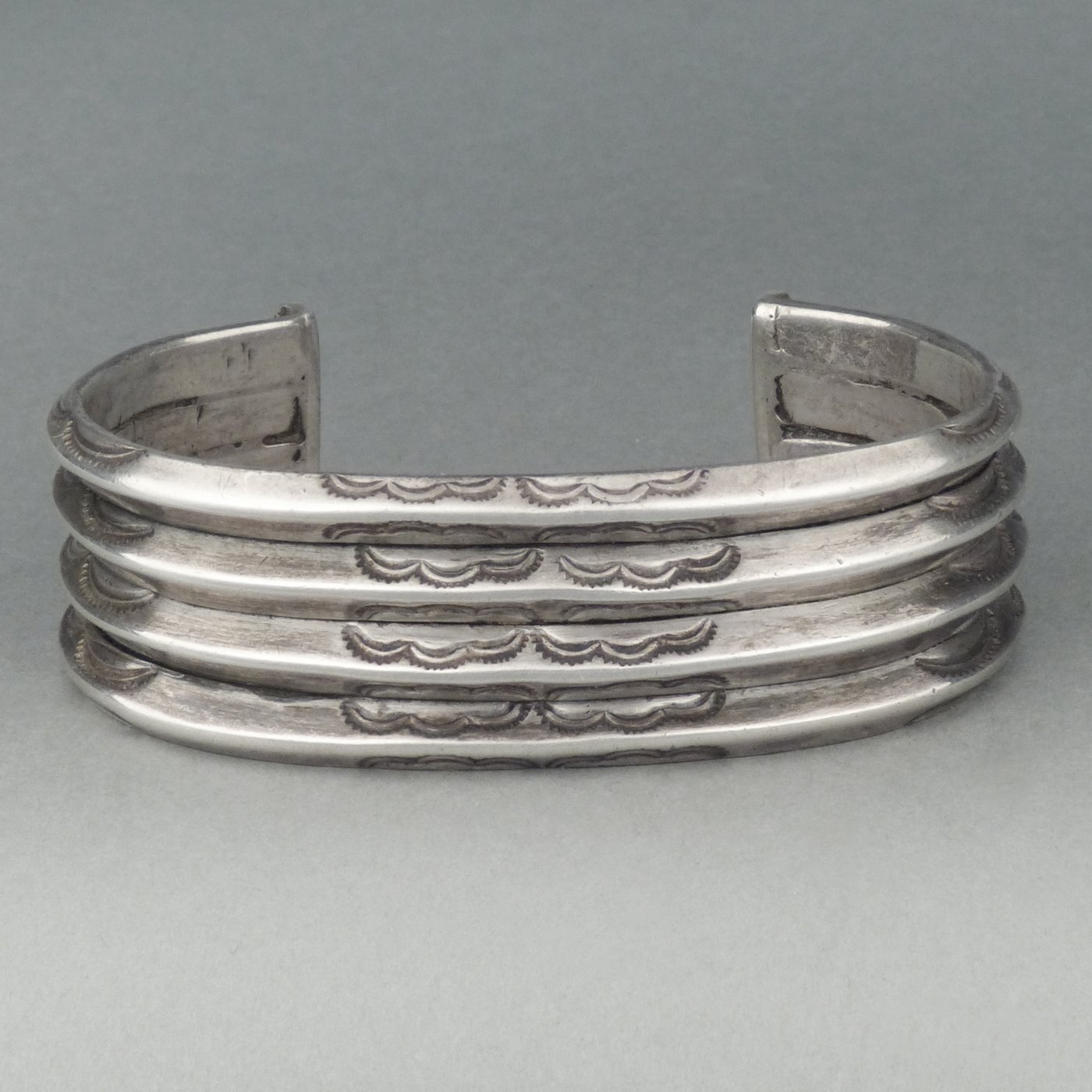 Navajo Multi Triangle Wire Cuff, c.1920 | Shiprock Santa Fe